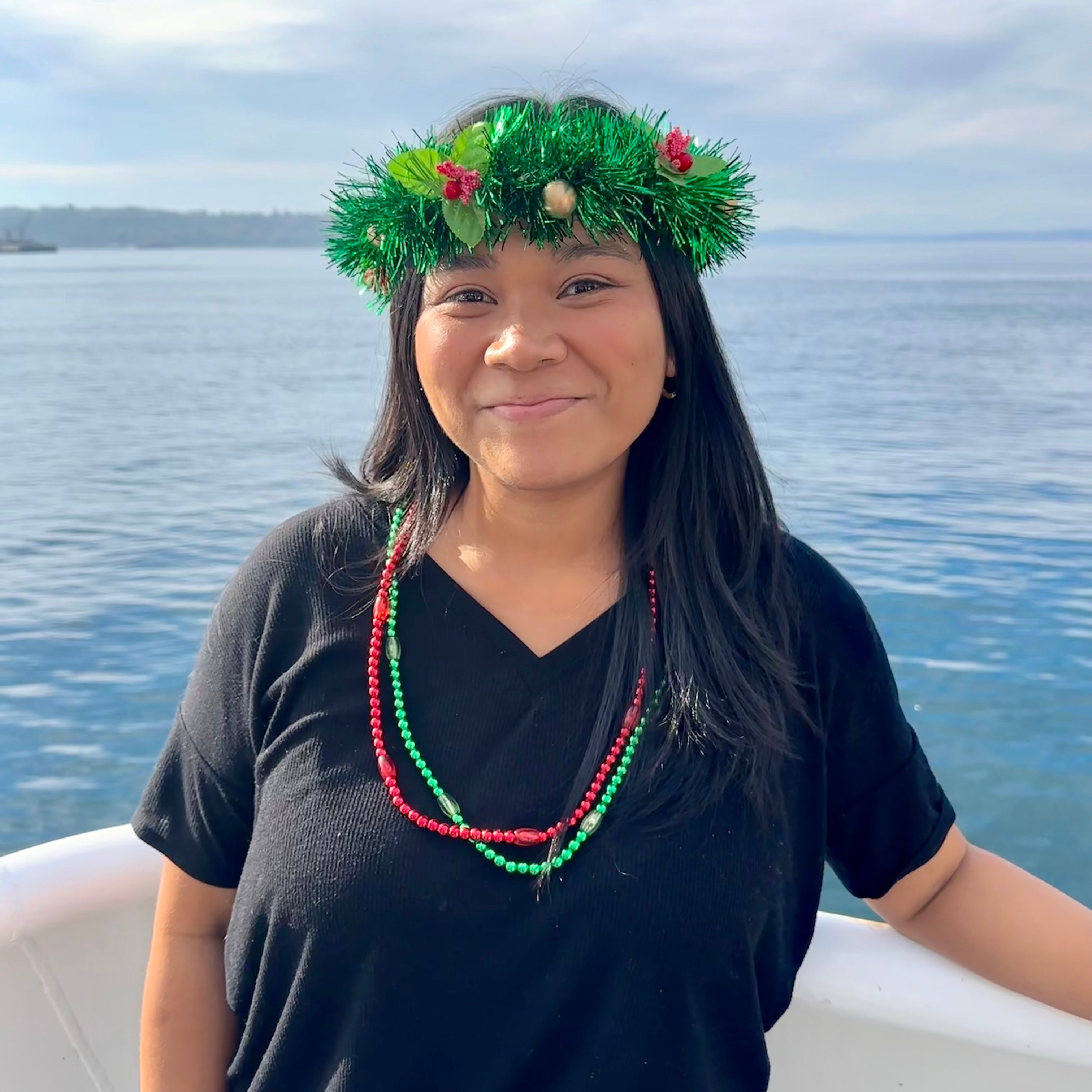 Light Up Wreath Halo | Argosy Cruises